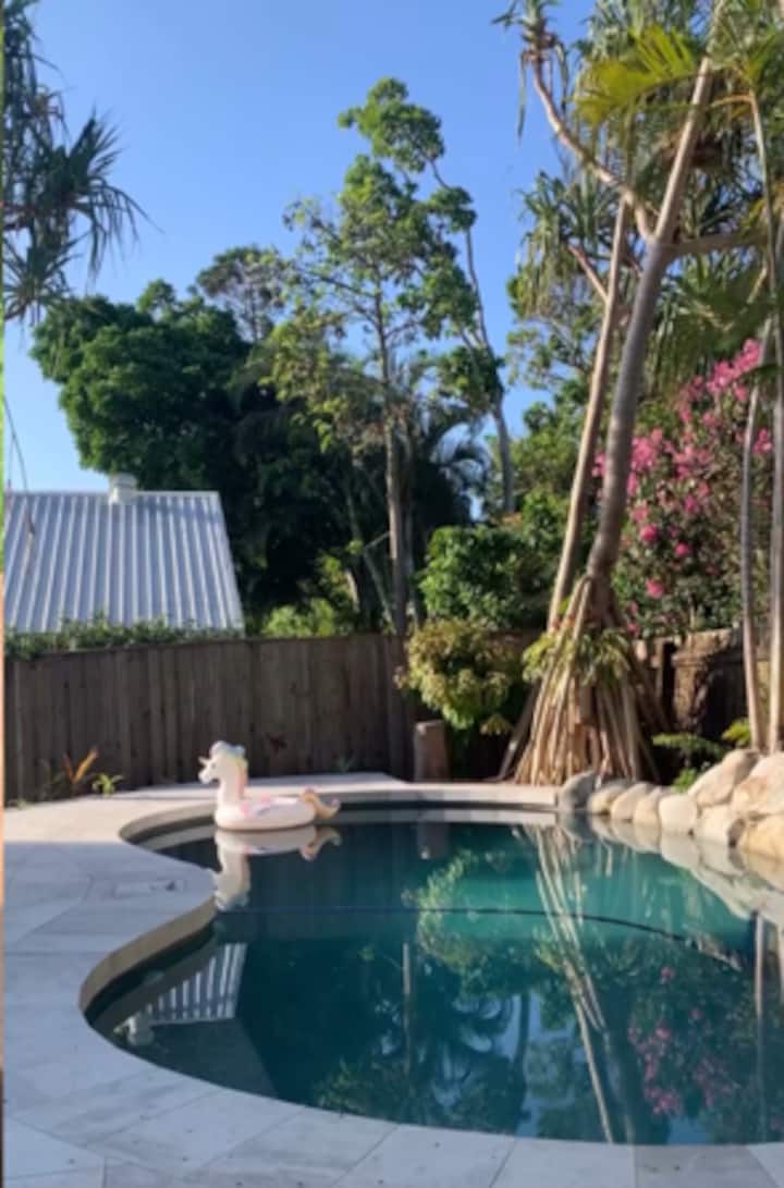 Private Guesthouse W/pool - Noosa Heads