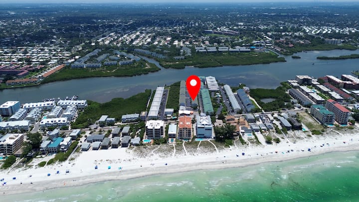 Walk 3 Minutes, Toes In The Sand - Indian Shores, FL