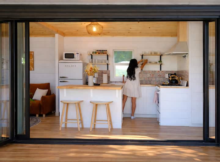 Baby Bear | Indoor-outdoor Living W/ Mtn Views - Yosemite National Park, CA