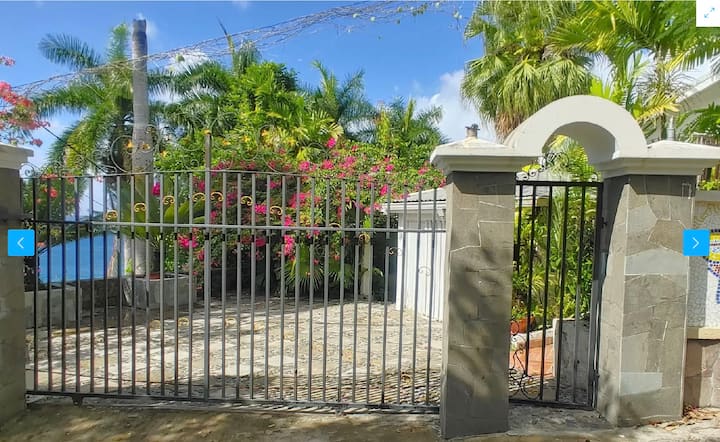 Butterfly Beach House - Saint Lucia