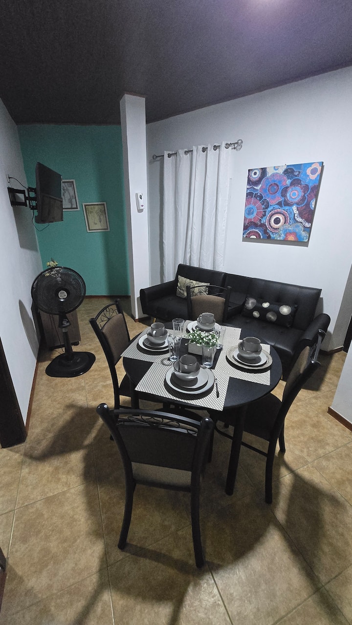 Condominio De Una Habitación #3 Playa Y Alberca - Trujillo, Honduras