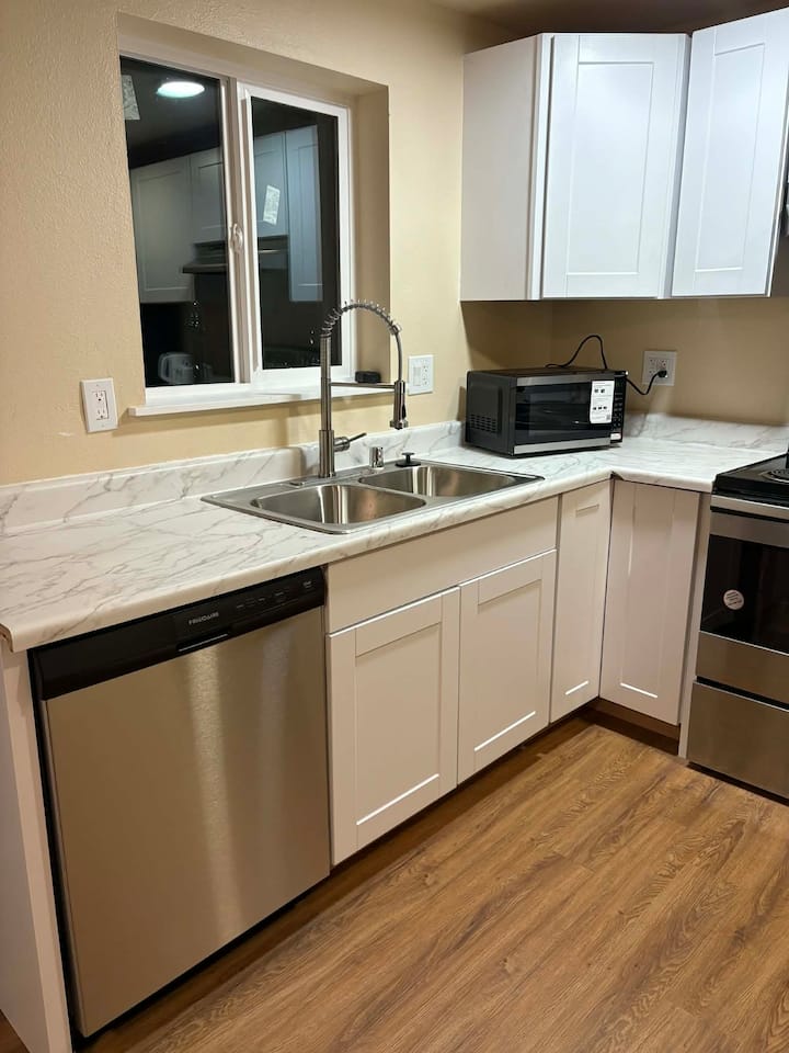 Home Away From Home - Mukilteo, WA