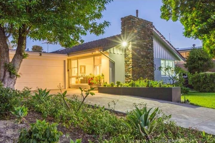 Coastal Escape - Walk To The Beach! - Cottesloe