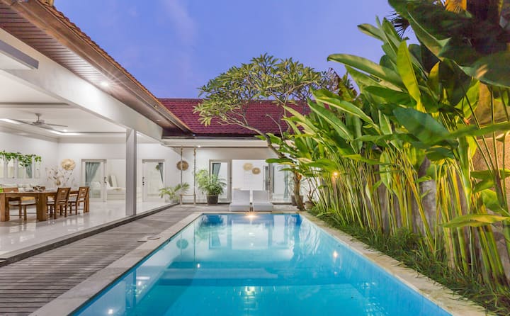 Location! 2bd Villa Near Finns Beach Club/berawa - Canggu