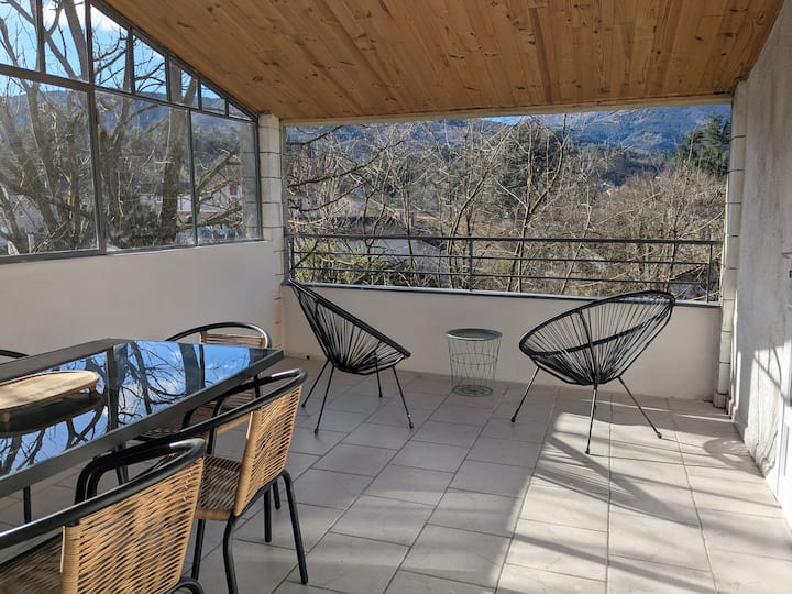 Gîte 4/6 Personnes - Jaujac