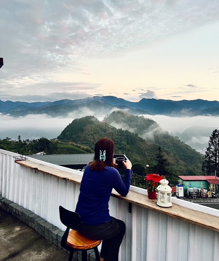 隙頂大象的天空 - 주치 향