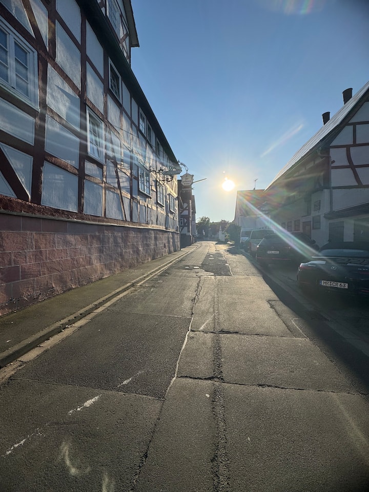 Moderne 75 M² Wohnung | 5 Betten | 2 Schlafzimmer - Stadtallendorf