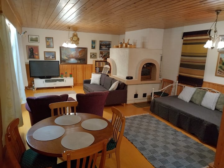 Omakotitalo Lähellä Kuusamon Keskustaa. - Kuusamo