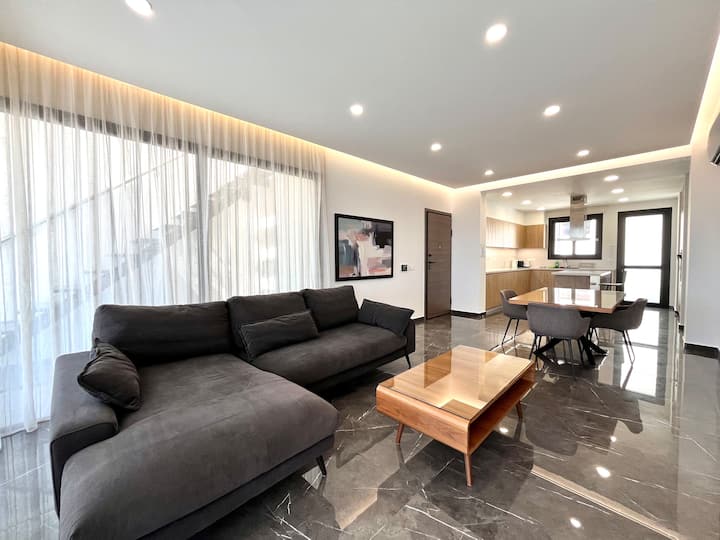 Stay: Anna Residence Sea View Maisonette 302 - Limassol