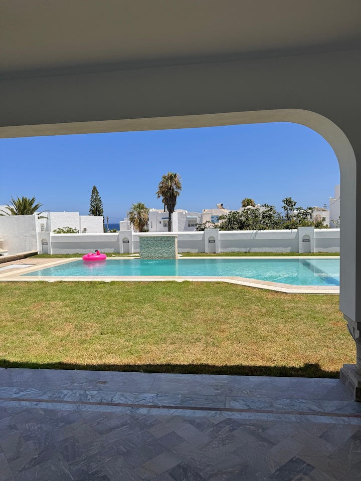 Villa Avec 6 Chambres, Plage El Fatha Kelibia - Kelibia