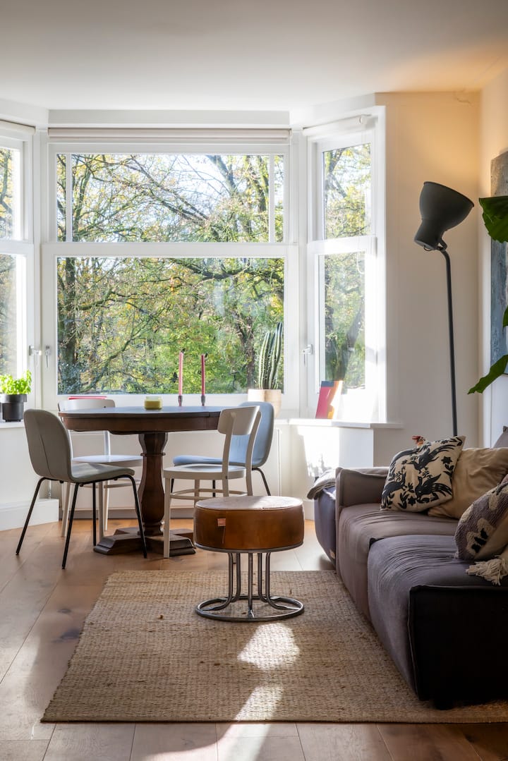 Bright Apartment With Park View - Quiet & Central - Ámsterdam