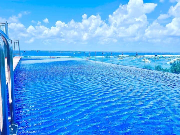 Luxury Oceanfront 3br Apartment - Maldives