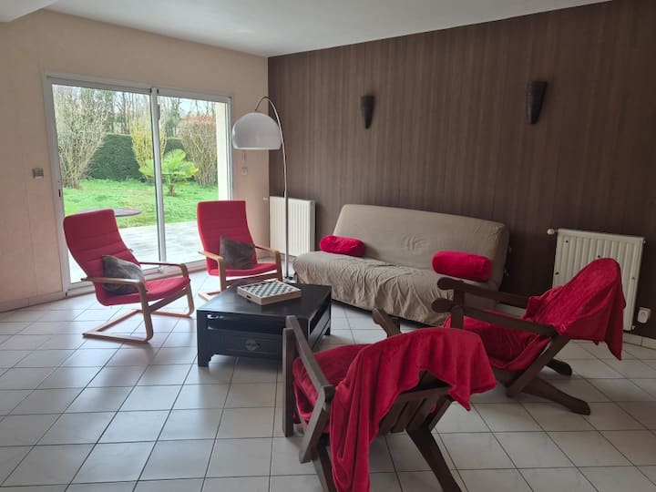 Maison Cosy Pour Toute La Famille, La Casa De Julo - La Roche-Posay