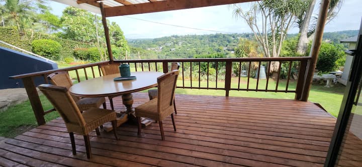 Bluebell Cottage- 2 Bedroom & 2 Bathrooms & Views! - Durban
