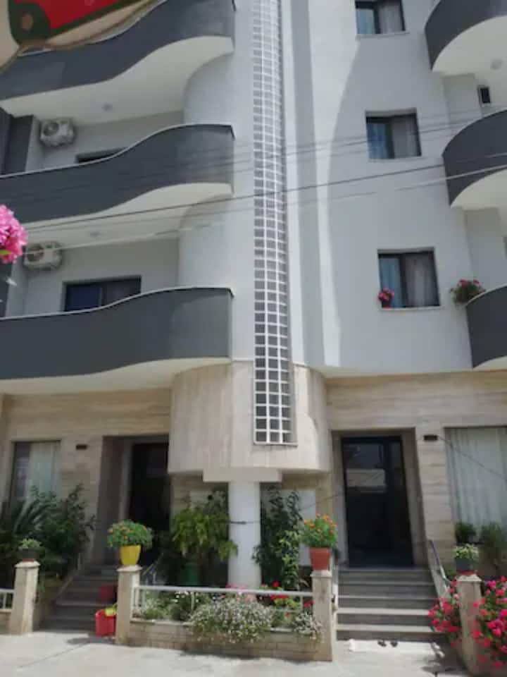 Villa For 48 People - Durrës