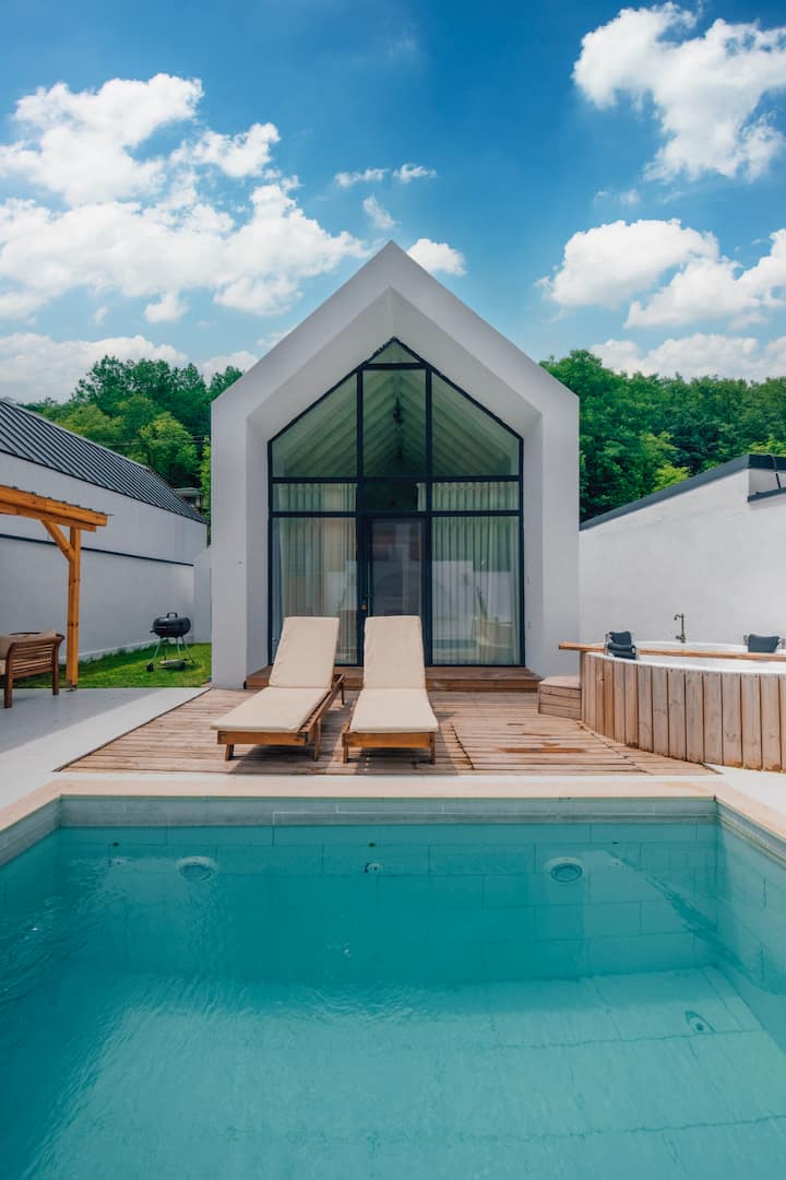 Kuzey Bungalov 2+1 ( Sıcak Havuz Ve Jakuzi ) - Sapanca