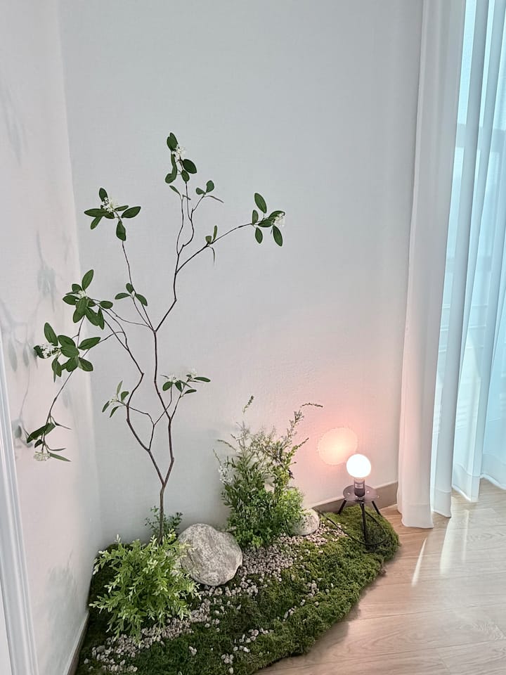 경대병원3분/동성로 카페골목/반월당 김광석거리/왕거미 맛집/연수/출장/깔끔 /감성 최대7인 - Daegu