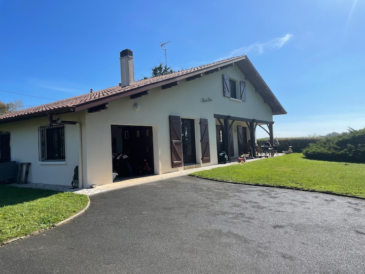 Maison De Campagne - Urt