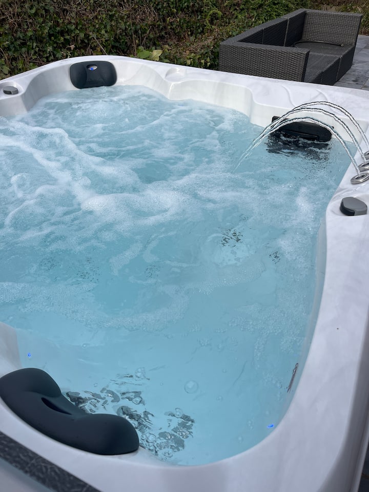 We En Pleine Nature Jacuzzi Sous Les éToiles 9 P. - Jodoigne