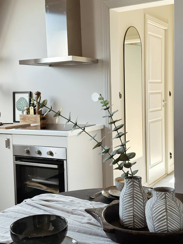 Villa Apel Takvåning - Stort Modernt Boende - Visby