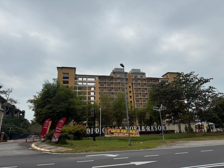 3br Luxe Suite At Gold Coast Morib W/ Parking - Morib