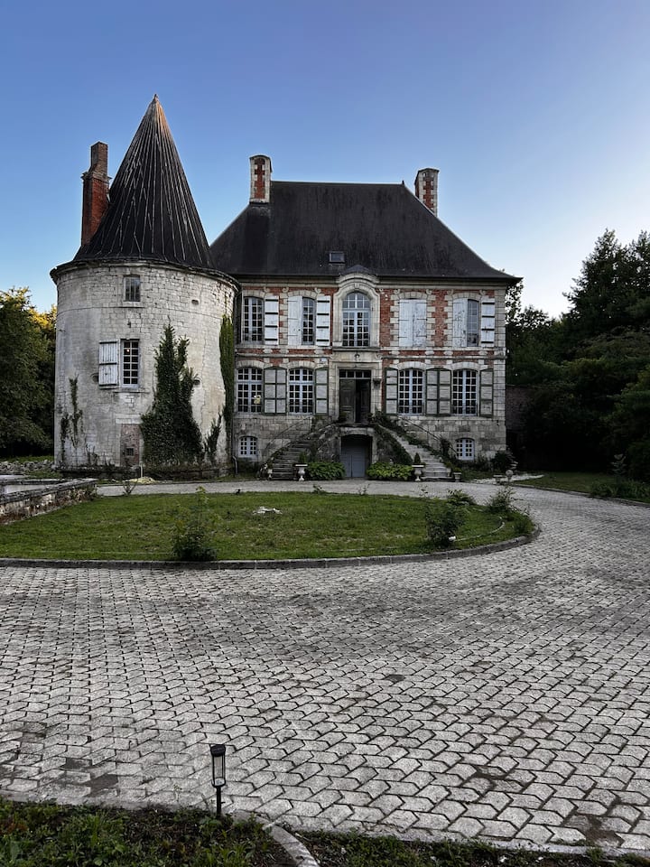 Château Privé Authentique - Ardennen