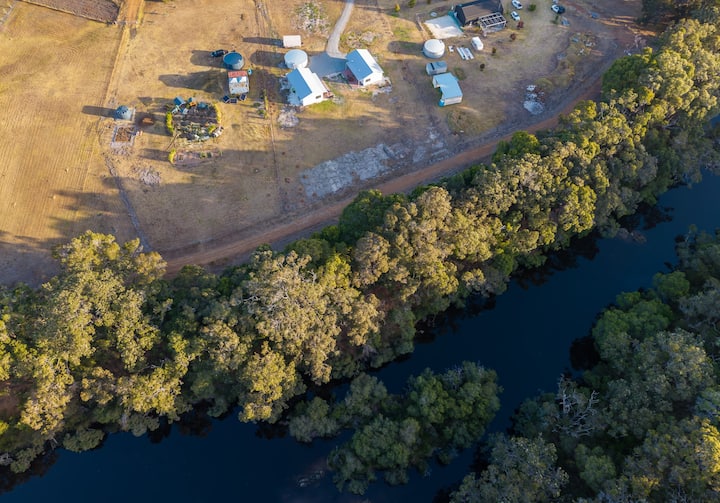 The French River Chalets – Baudin & Douglas - Albany