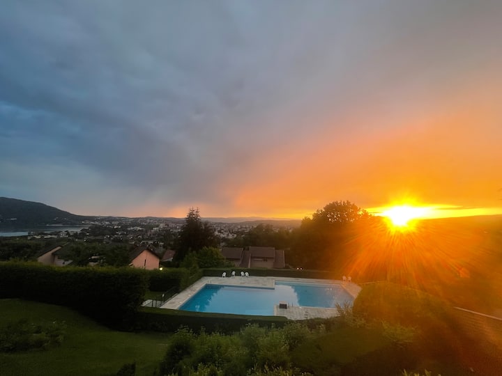 Joli Studio Côté Lac. Rénové En Avril 2026 - Annecy