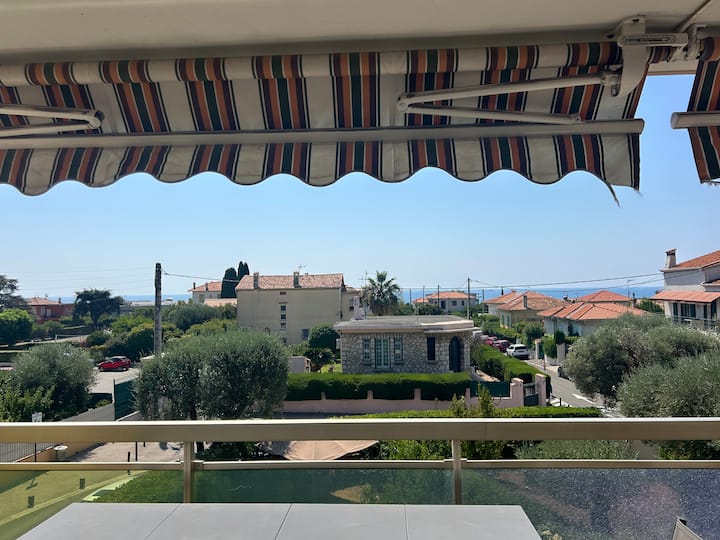 Grand Deux Pièces Vue Mer Avec Terrasse - Saint-Laurent-du-Var