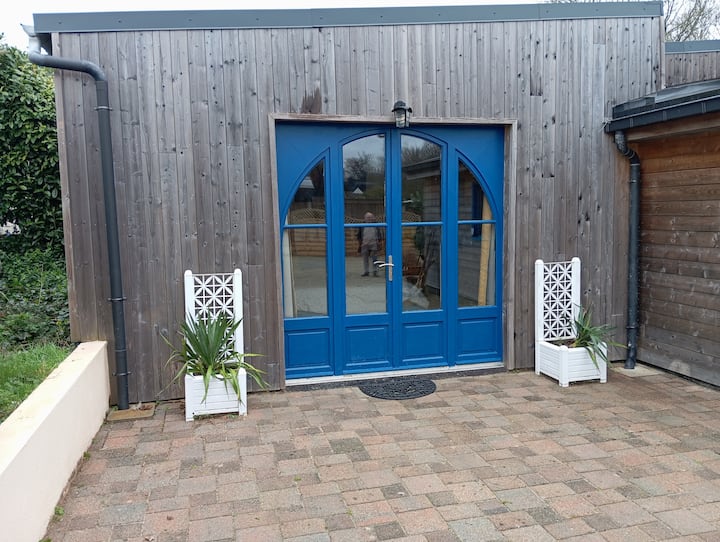 Studio Indépendant Avec Terrasse - Pluvigner