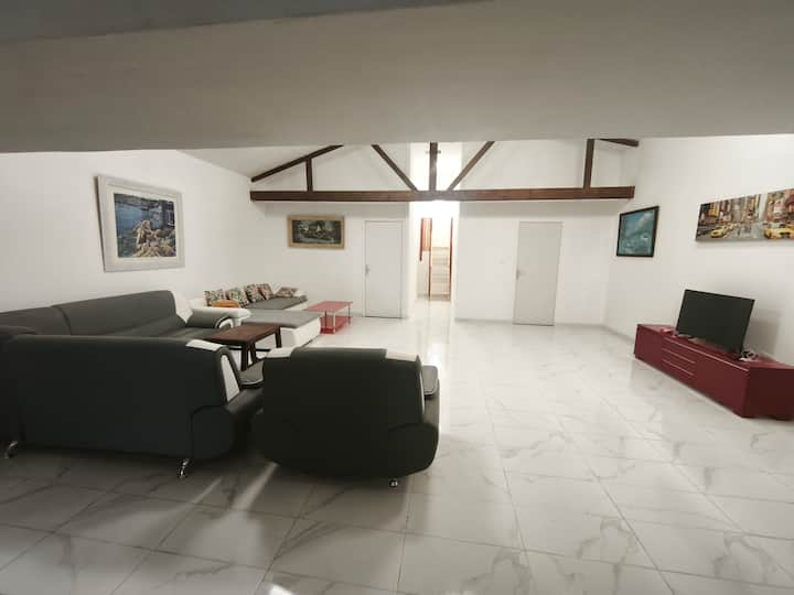 Maison Familiale 10 Personnes - Fougères