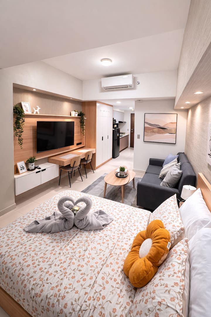 City Skyline| Executive Studio @38park Avenue Cebu - Cebu City