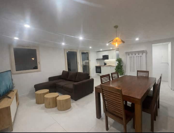 Bali Appartement Balneo / Clim 4 Personnes - Villefranche-sur-Saône