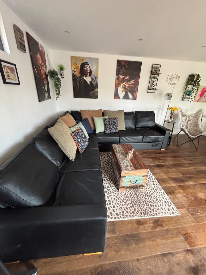 Place To Stay In Watford - Watford