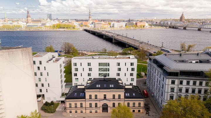 „Vecrīgas Skati ”National Library, Kuģu Ielā. - Riga