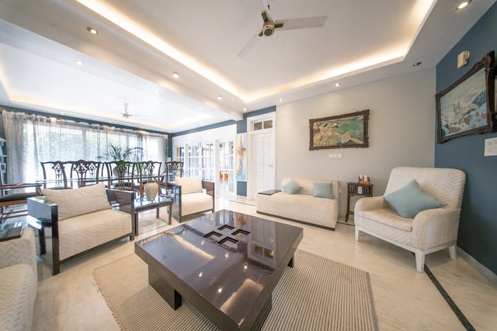 Villa Amari | Modern & Luxurious 3bhk W Caretaker - Goa