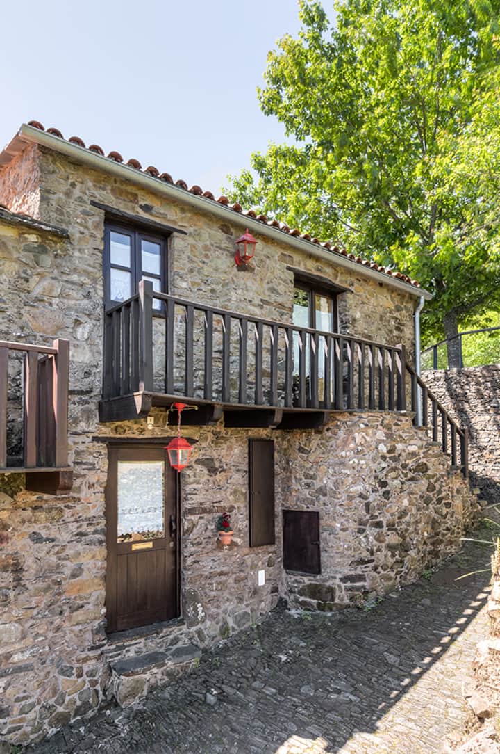 Varanda De Xisto - Gondramaz V3 - Miranda do Corvo