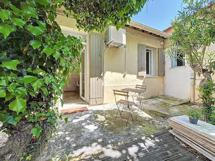 Charmant Appartement Avec Extérieur - Avignon