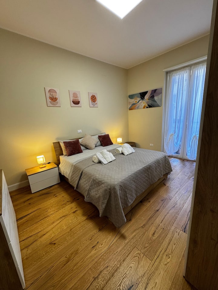 Elegante E In Posizione Comoda Con Netflix E Wi Fi - Piacenza