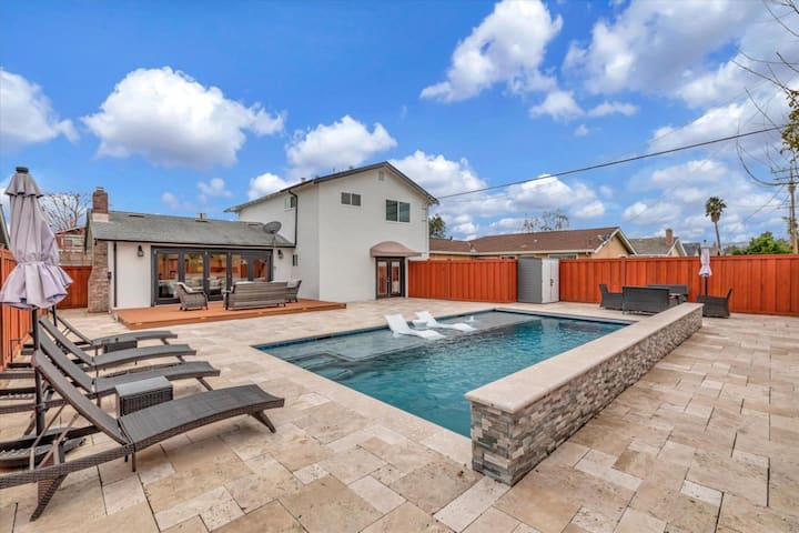 8min To World Cup | Luxury Pool Villa | 3br/3ba - Santa Clara, CA
