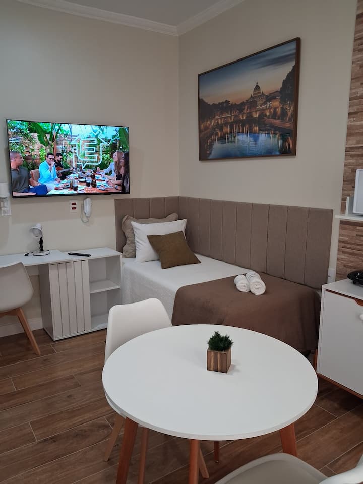 Estudio Roma Usp/ufscar Con Balcon 700mbps Wifi - São Carlos