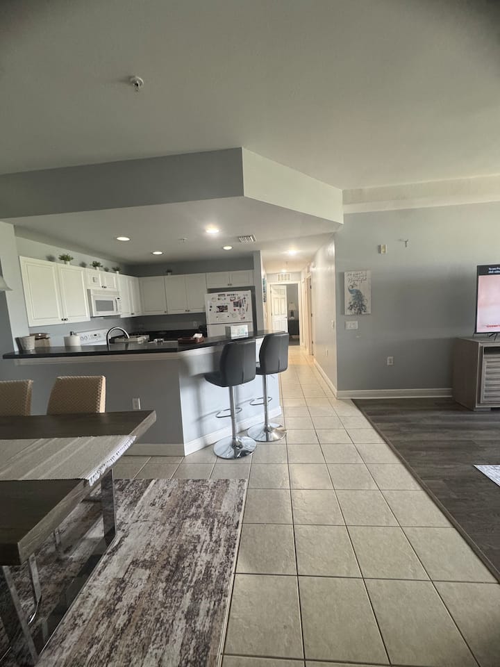 Modern 2br/2ba Condo W/ Balcony | Heated Pool, - North Fort Myers