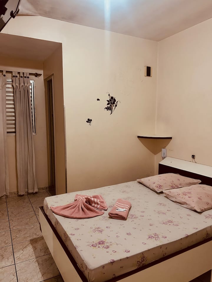 Hospedaria Aconchegante Em Sp. - Santo Amaro