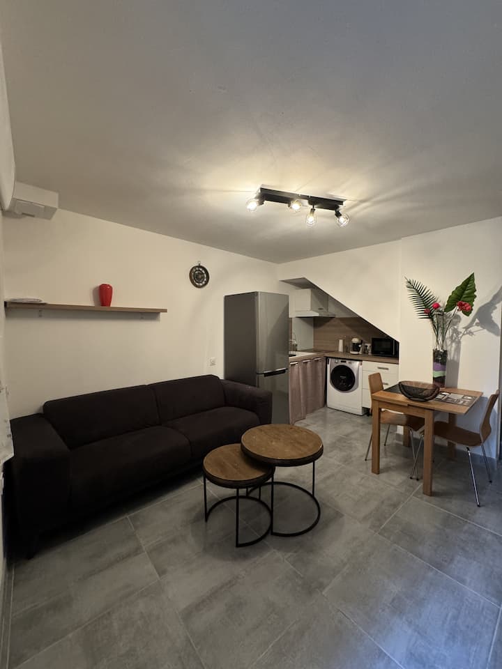 Maison De Village Cosy Centre Aimargues - Aimargues