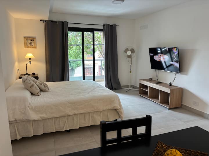 “Dpto. Moderno Y Equipado A Pasitos Del Shopping. - Salta