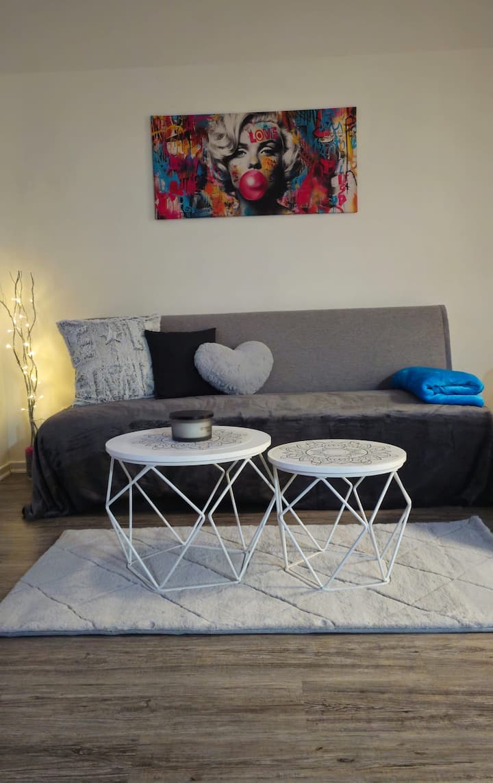 Perfekt Für Messe & City - 2 Zimmer - Langenhagen