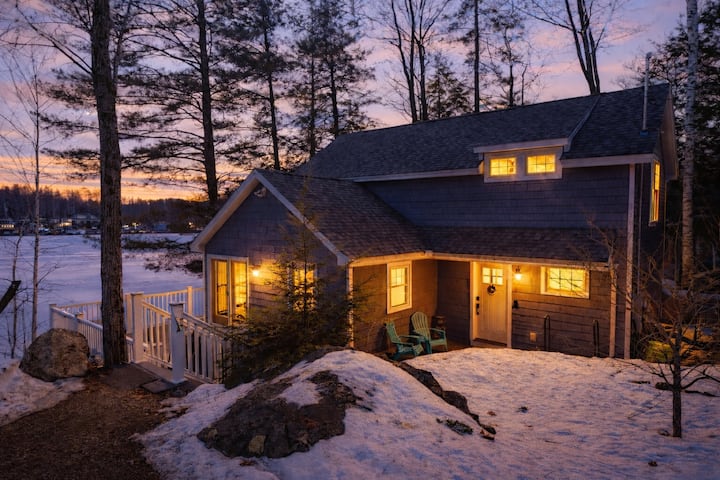 Waterfront | Sunsets | Kayaks | Chef's Kitchen - Pittsfield, NH