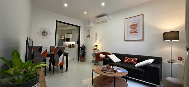 Maison
Saint-laurent-d'aigouze Centre - 5 Pers - Lunel