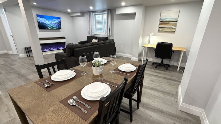Modern 2br Suite | King Bed • Fireplace - Oshawa