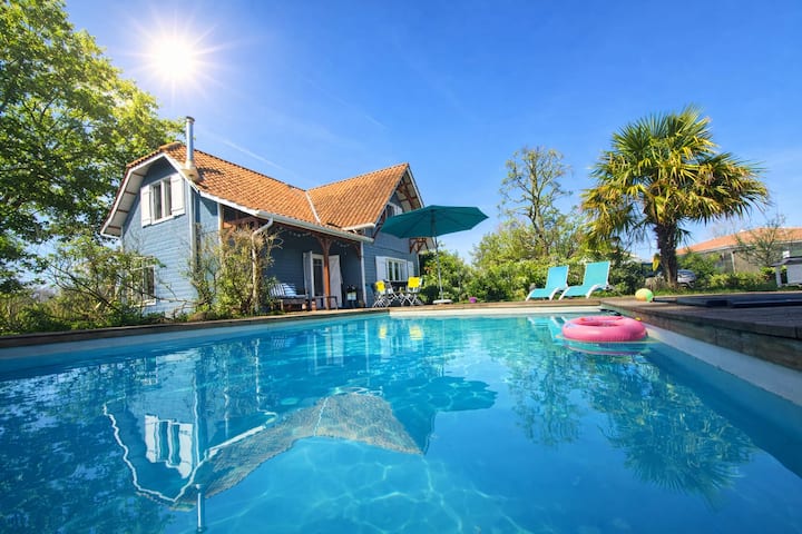 Villa De 180m2 Avec Grand Jardin Et Piscine - Gujan-Mestras